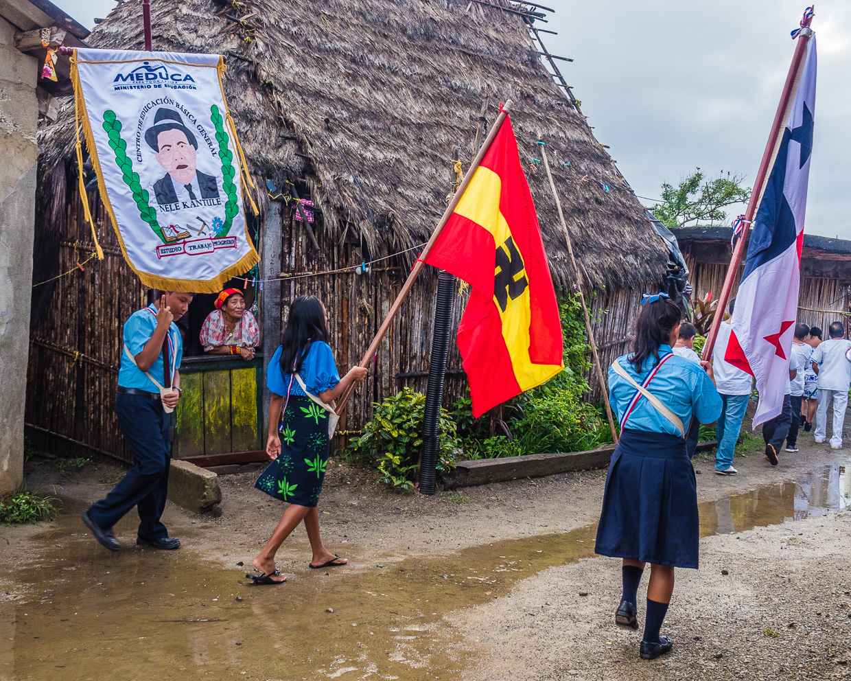 Sunday Evening: A Sail Through The San Blas – Lisa Dorenfest